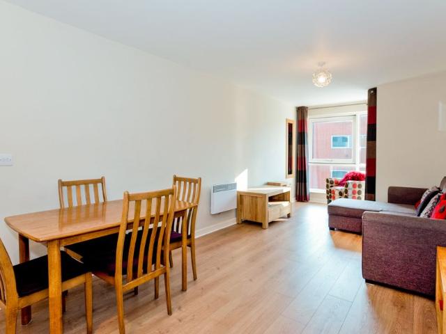 2 bedroom apartment to rent The Roundhouse, Gunwharf Quays, Portsmouth, PO1