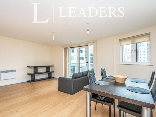2 bedroom apartment to rent The Roundhouse, Gunwharf Quays, Portsmouth, PO1