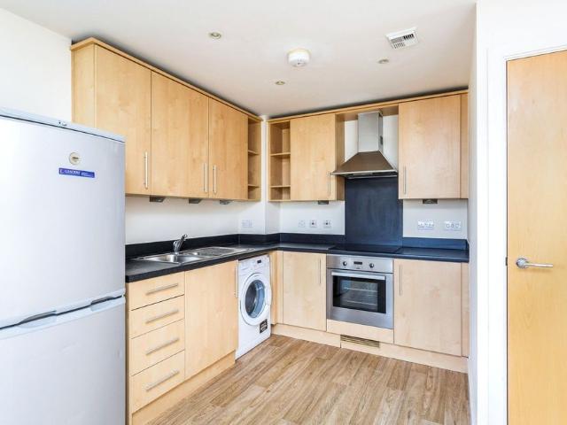 2 bedroom apartment to rent The Roundhouse, Gunwharf Quays, Portsmouth, PO1