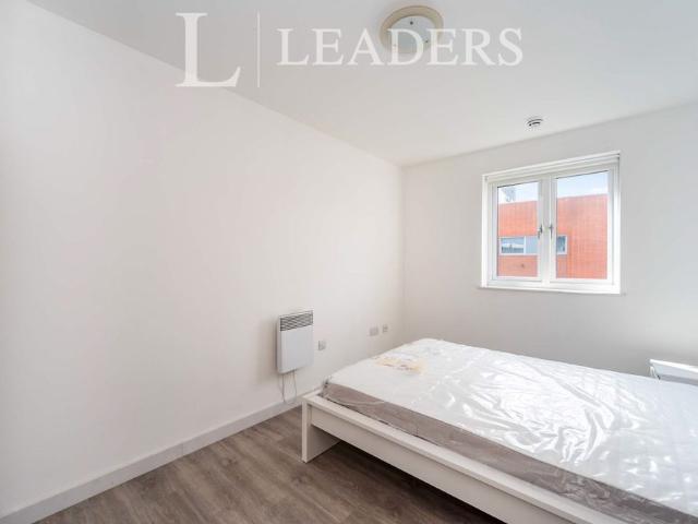 2 bedroom apartment to rent The Roundhouse, Gunwharf Quays, Portsmouth, PO1