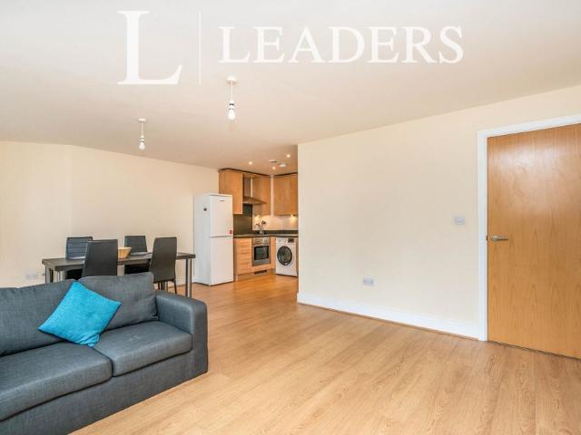 2 bedroom apartment to rent The Roundhouse, Gunwharf Quays, Portsmouth, PO1