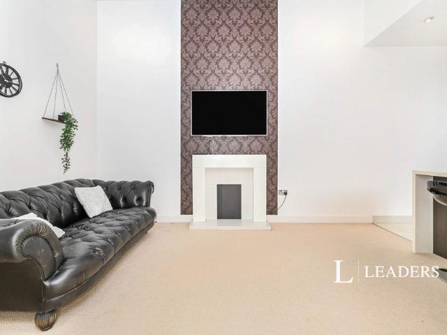 2 bedroom apartment to rent The Vulcan, Gunwharf Quays, Portsmouth, PO1