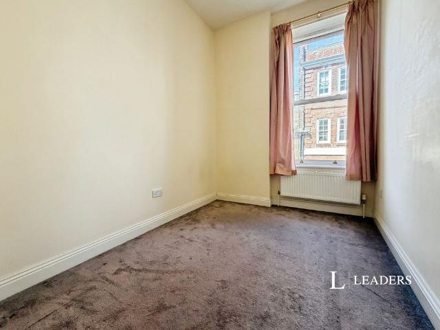 2 bedroom apartment to rent Thorn House, 38 Thorn Road, Worthing, BN11