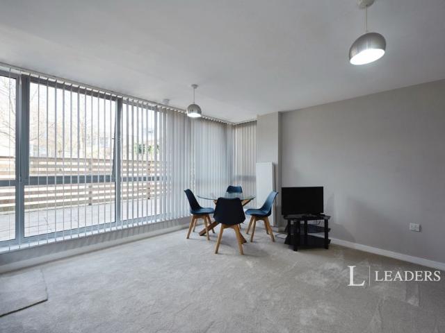 2 bedroom apartment to rent Unicorn House, Cross Street, Portsmouth, PO1