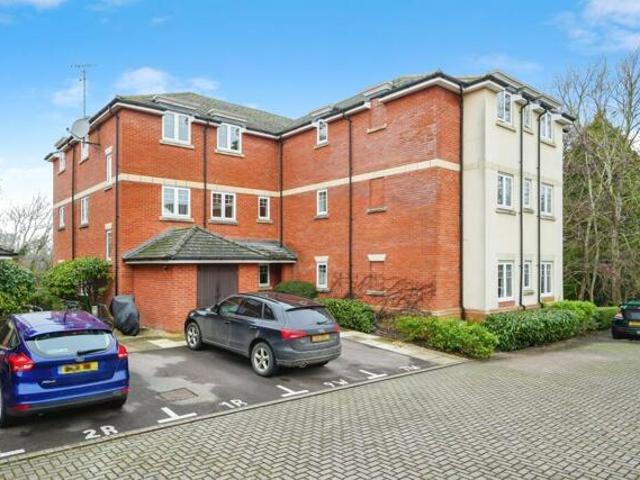 2 Bedroom Apartment Wantage Oxfordshire LS100786815