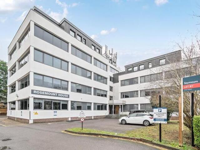 2 Bedroom Apartment West Byfleet Surrey 101059754