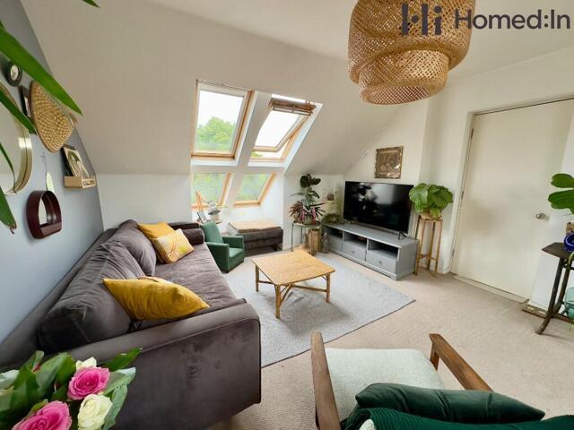 2 Bedroom Apartment West Sussex West Sussex 99608532