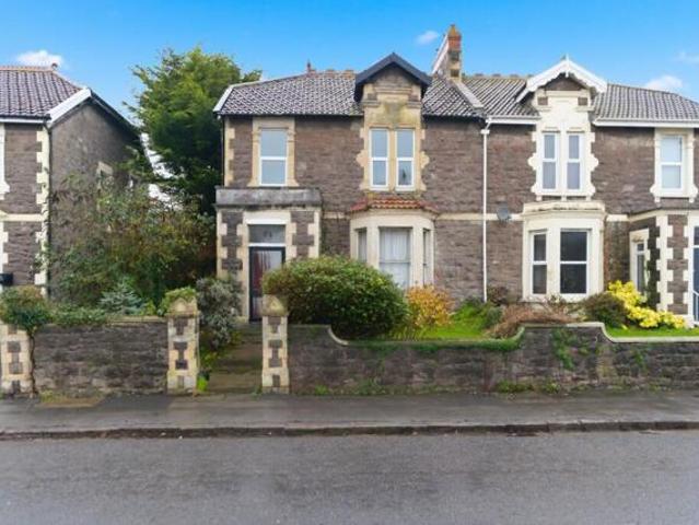 2 Bedroom Apartment Weston Super Mare Somerset LS98477542
