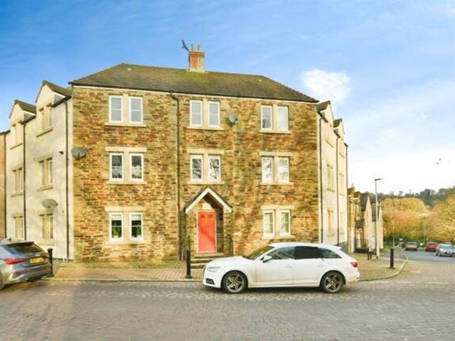 2 Bedroom Apartment Whitchurch Shropshire LS101025844