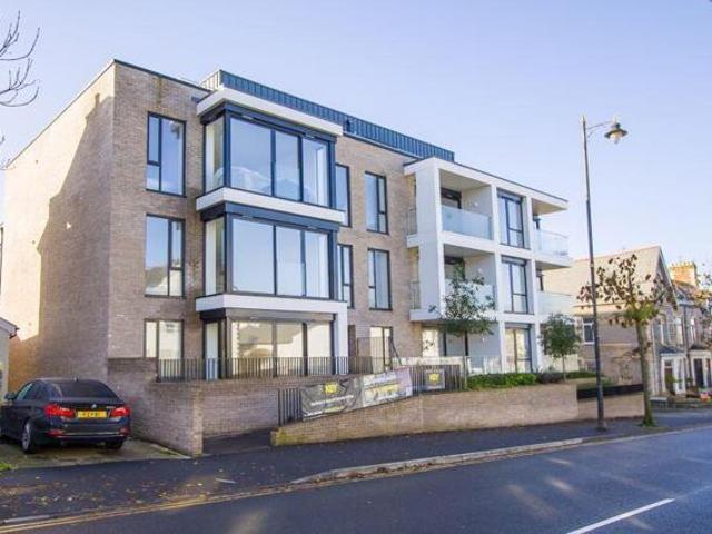 2 Bedroom Apartment Windsor Road Windsor Road LS100132596