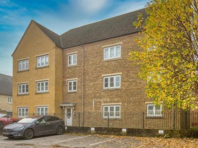 2 Bedroom Apartment Witney Oxfordshire 100824886