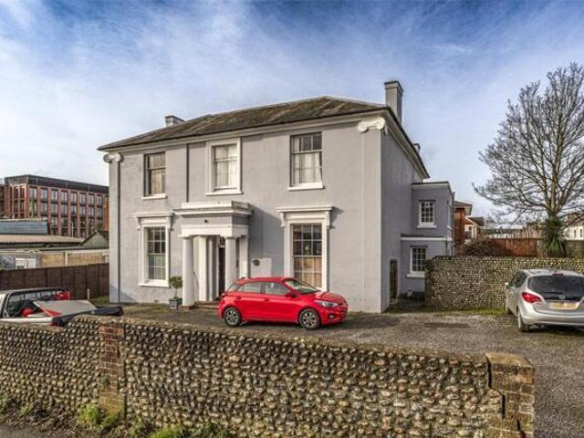2 Bedroom Apartment Worthing West Sussex LS99986402