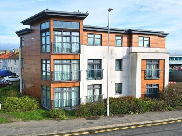 2 Bedroom Apartment Worthing West Sussex 100541109