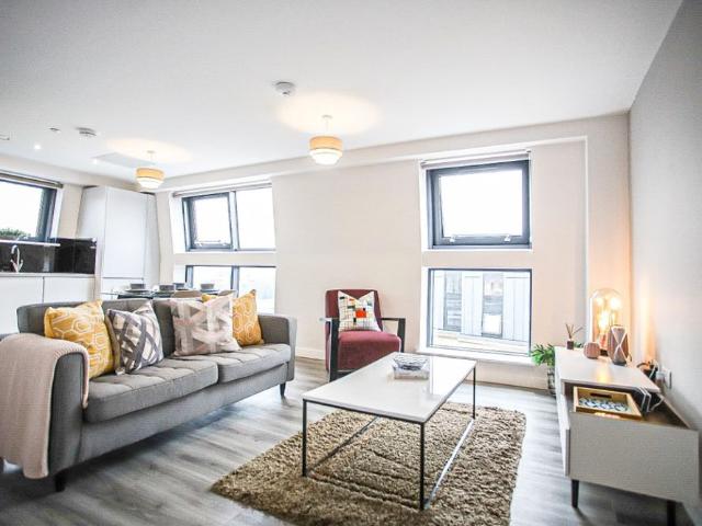 2 bedroom apartment