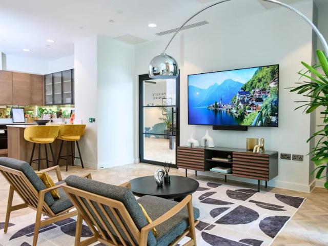 2 bedroom apartment