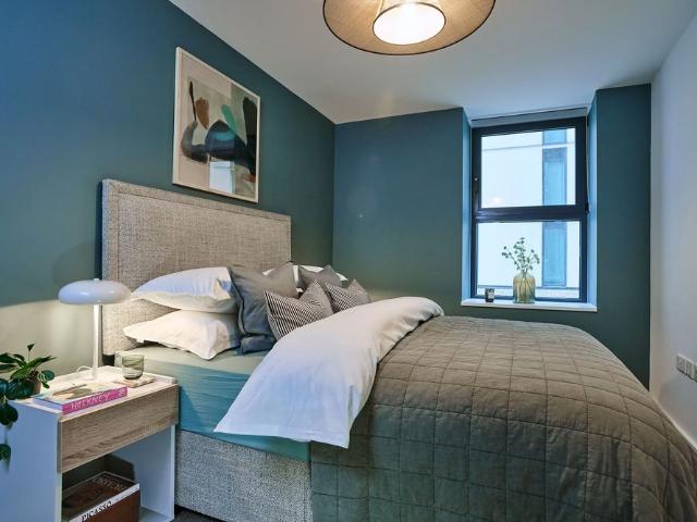 2 bedroom apartment