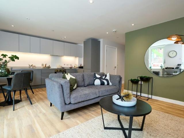 2 bedroom apartment