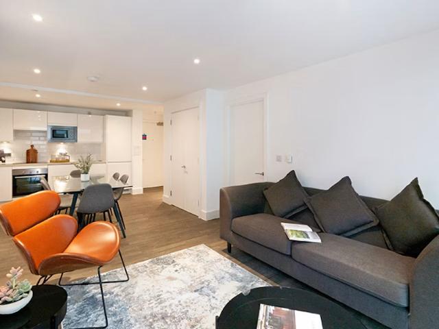 2 bedroom apartment