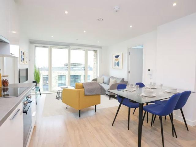 2 bedroom apartment