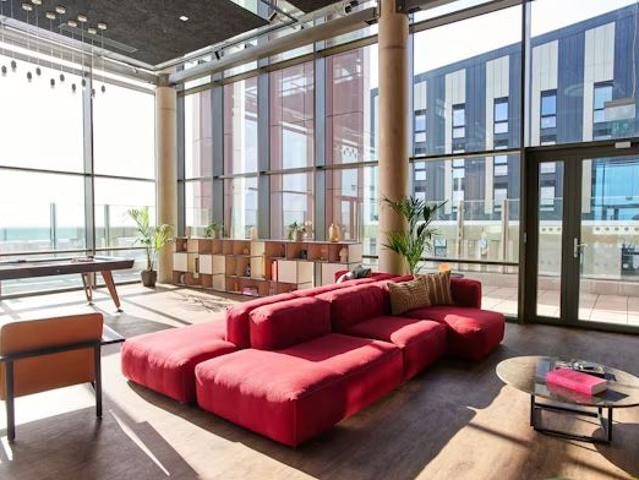 2 bedroom apartment