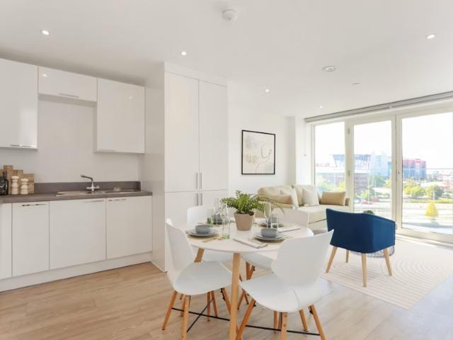 2 bedroom apartment