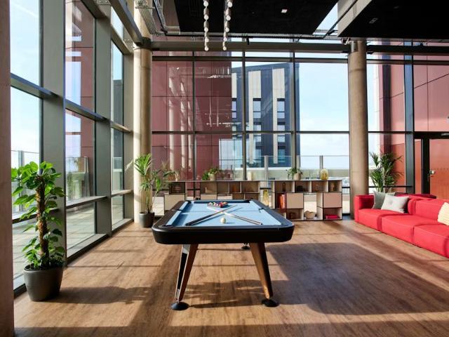 2 bedroom apartment