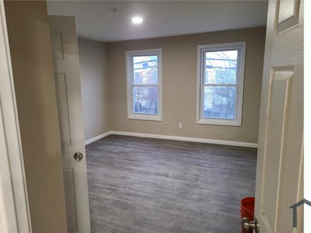 2 Bedroom Apartment 29 Webster St in Newark, NJ 07104 | AffordableHousing. Com