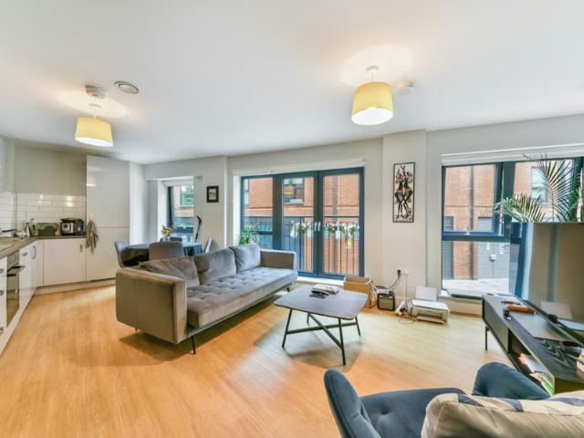 2 bedroom apartment