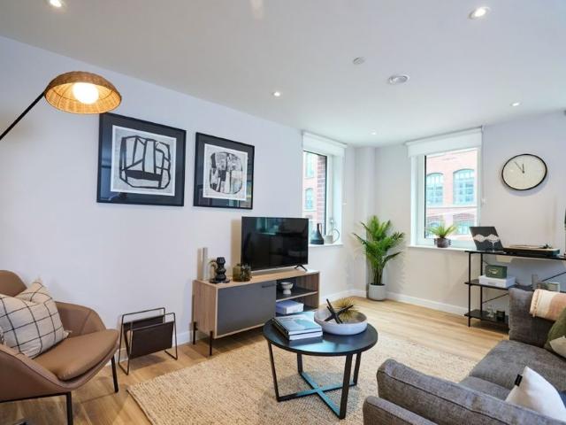 2 bedroom apartment