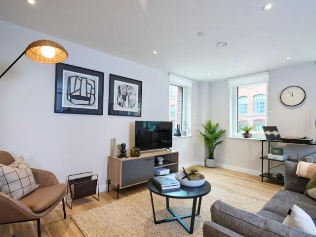 2 bedroom apartment