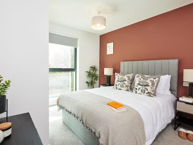 2 bedroom apartment