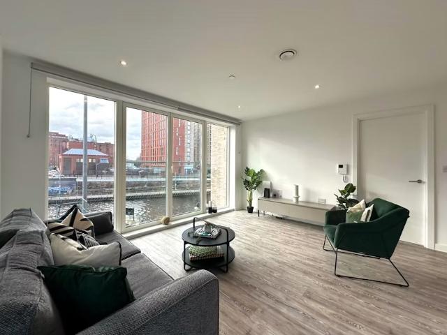 2 bedroom apartment