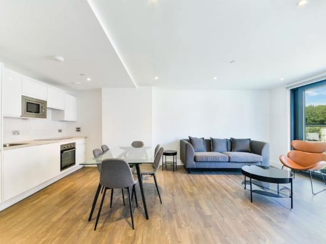 2 bedroom apartment