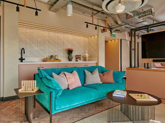2 bedroom apartment