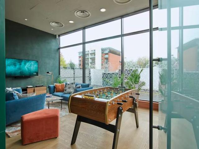 2 bedroom apartment