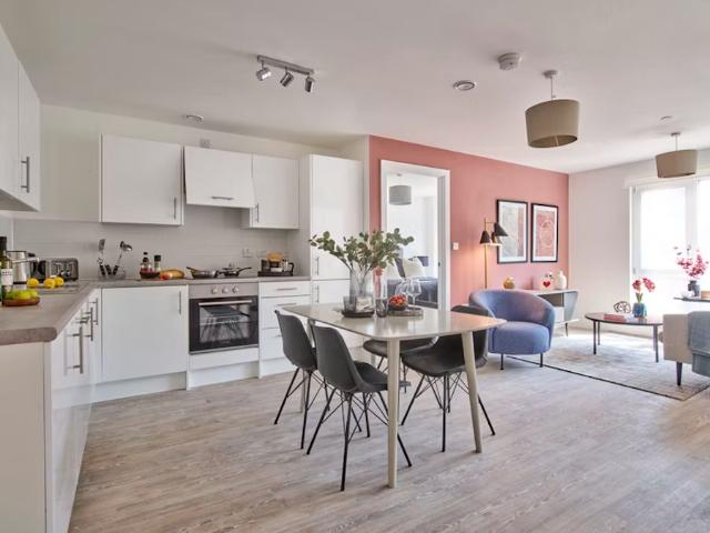 2 bedroom apartment