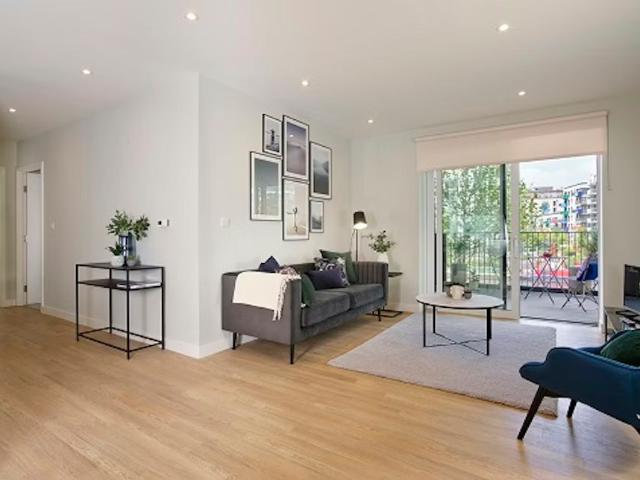 2 bedroom apartment