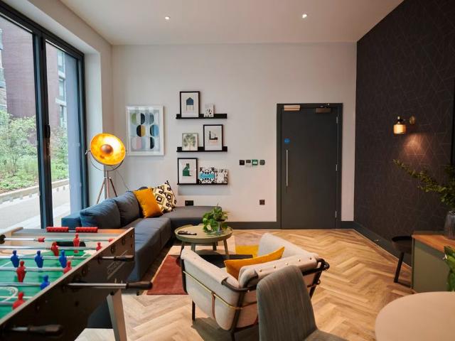 2 bedroom apartment