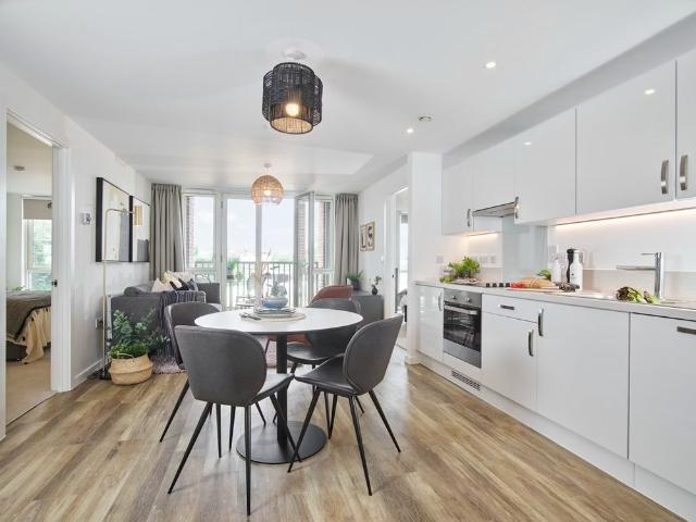 2 bedroom apartment