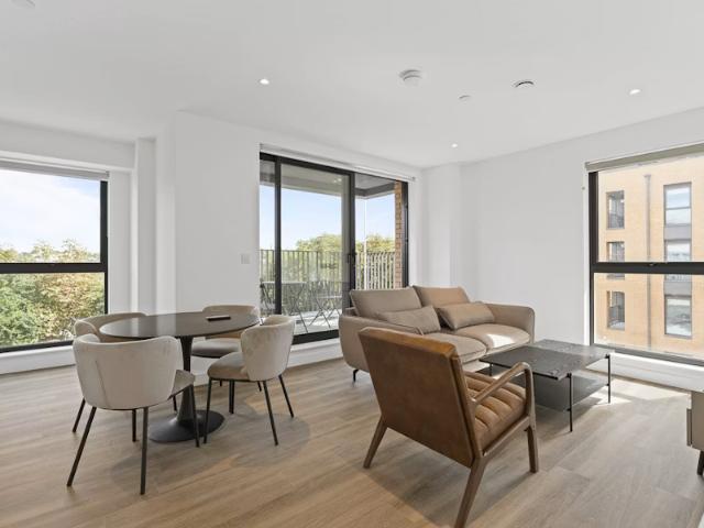 2 bedroom apartment