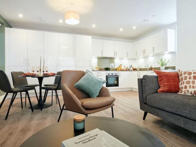 2 bedroom apartment