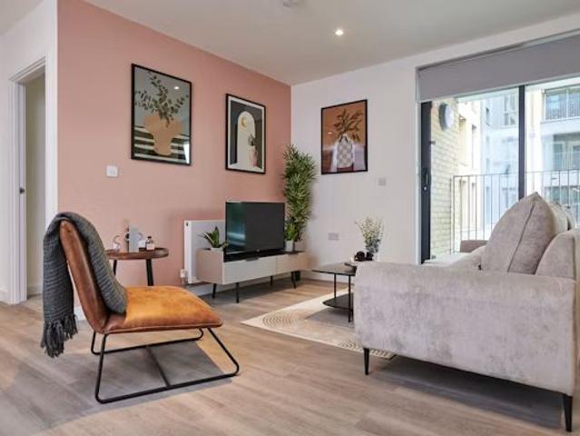 2 bedroom apartment