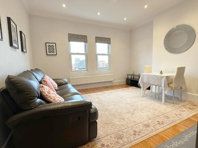 2 Bedroom Apartment