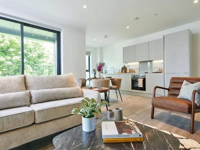 2 bedroom apartment