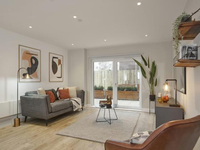 2 bedroom apartment