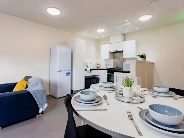 2 Bedroom Apartment