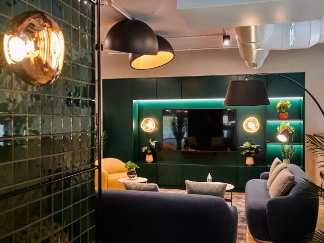 2 bedroom apartment