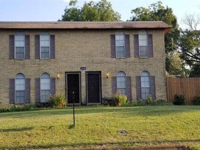 2 bedroom, Arlington TX 76012 88078550