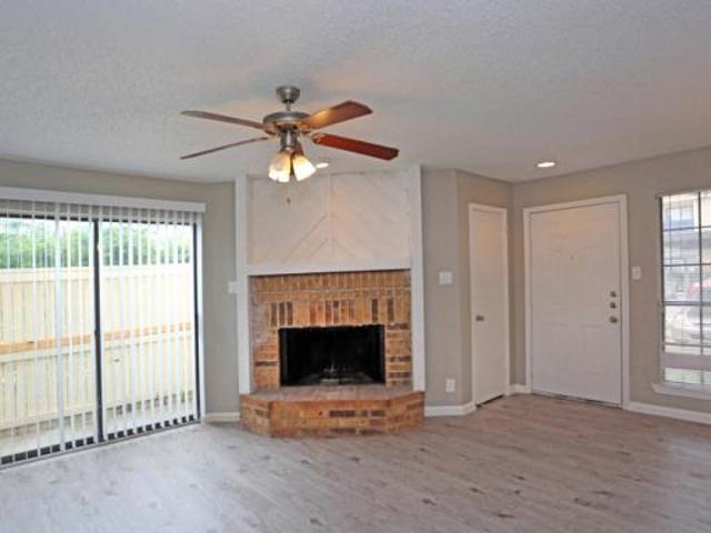 2 bedroom, Arlington TX 76013 LS77111554