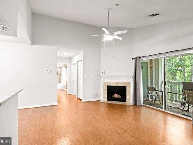 2 bedroom, Ashburn VA 20147 104905986